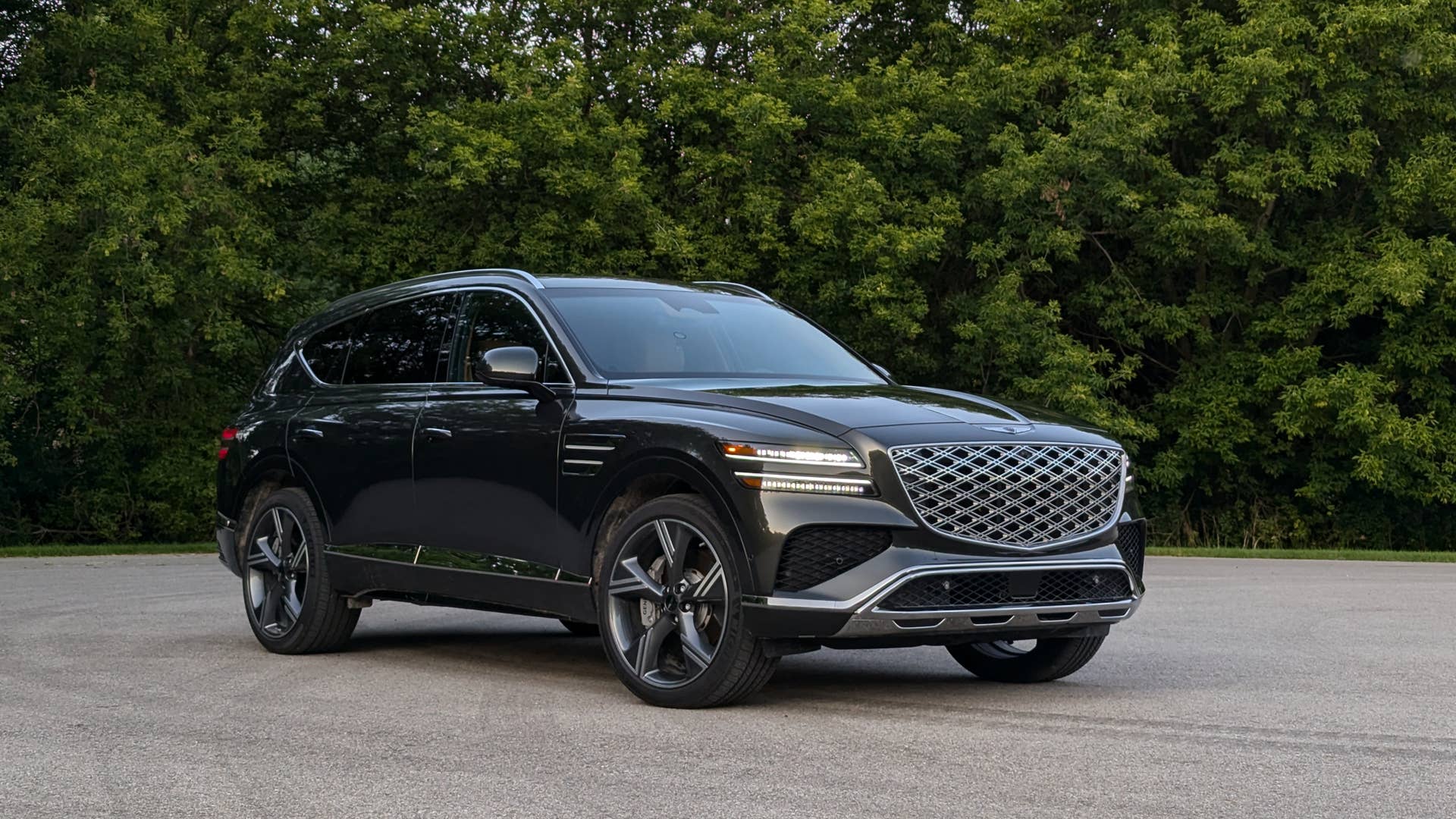 2025 Genesis GV80 Review: Beautiful looks backed up by true luxury ...