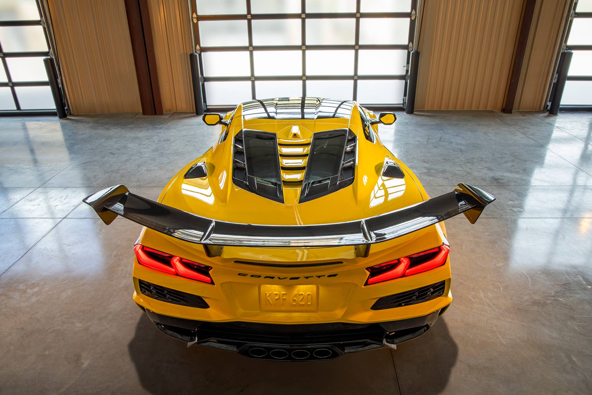 2025 Corvette ZR1 sets new speed record at 233 mph with 1,064 hp ...