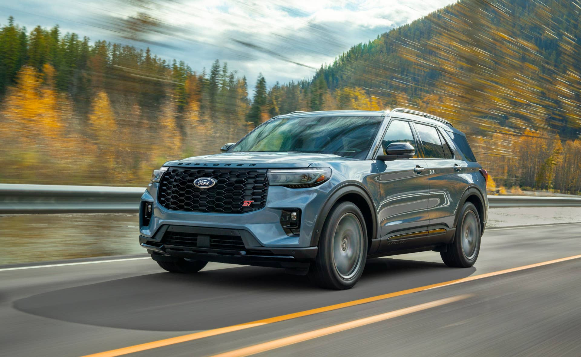 Ford Drops Attractive 2025 Explorer Lease Offer for July - Autoblog