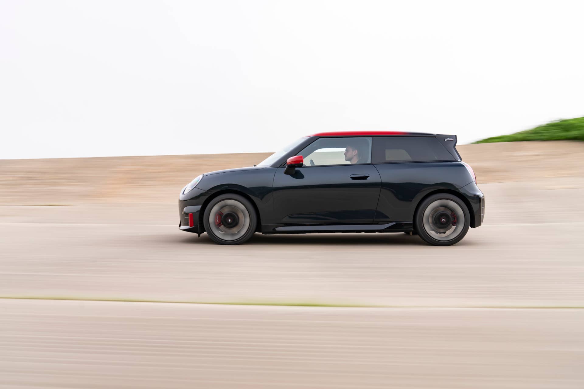 2025 MINI Cooper JCW EV isn't the hot hatch you expected - Autoblog