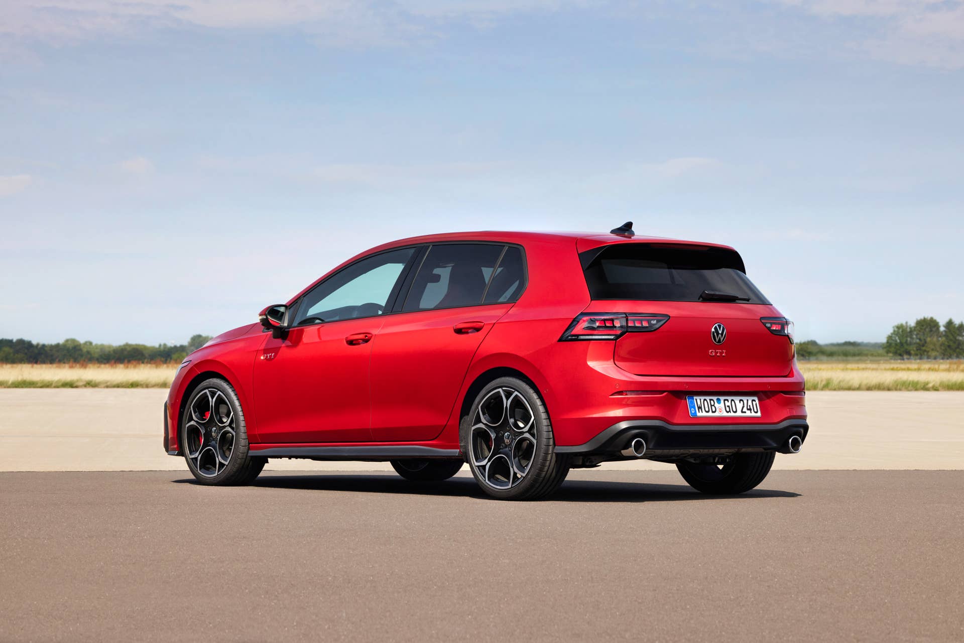 Volkswagen ends manual GTI and Golf R despite sales surge - Autoblog