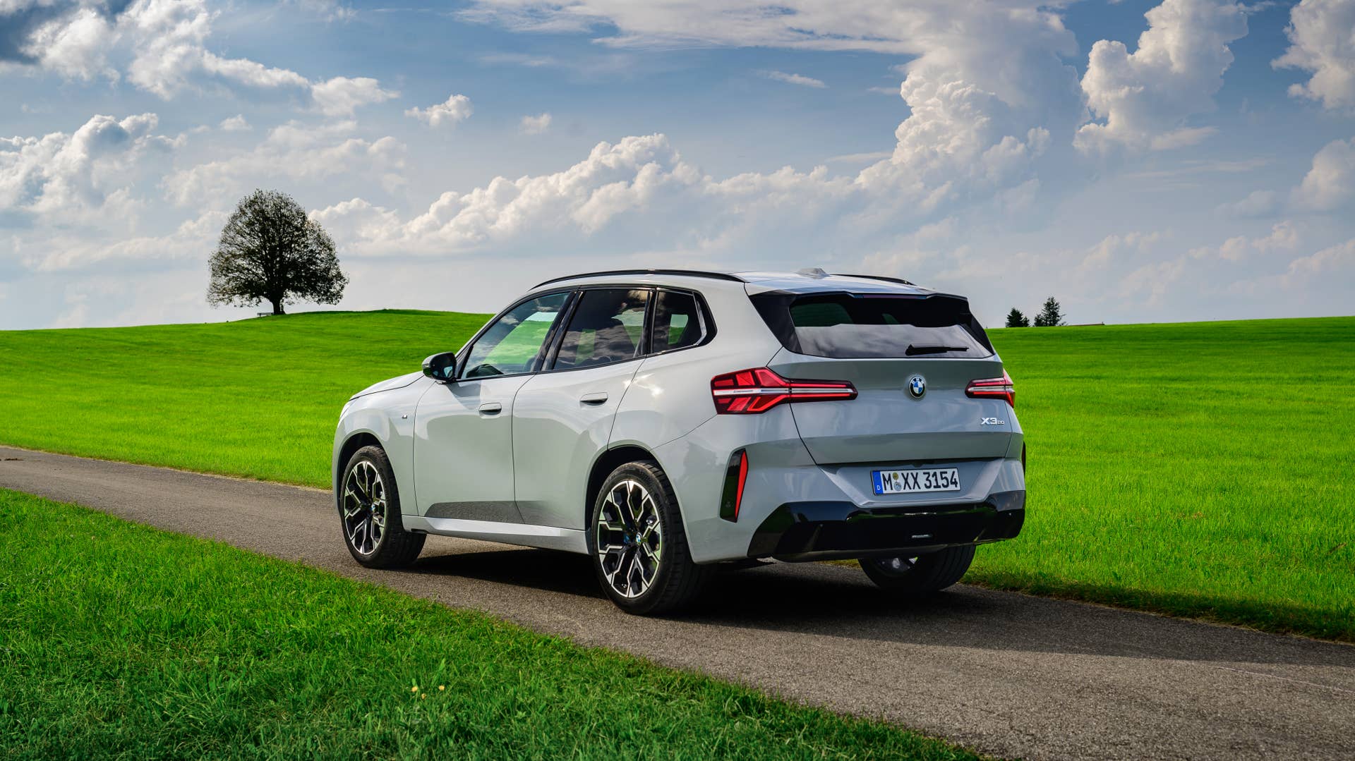 BMW X3 Generations Overview: How The Compact SUV Became A Best-Seller ...
