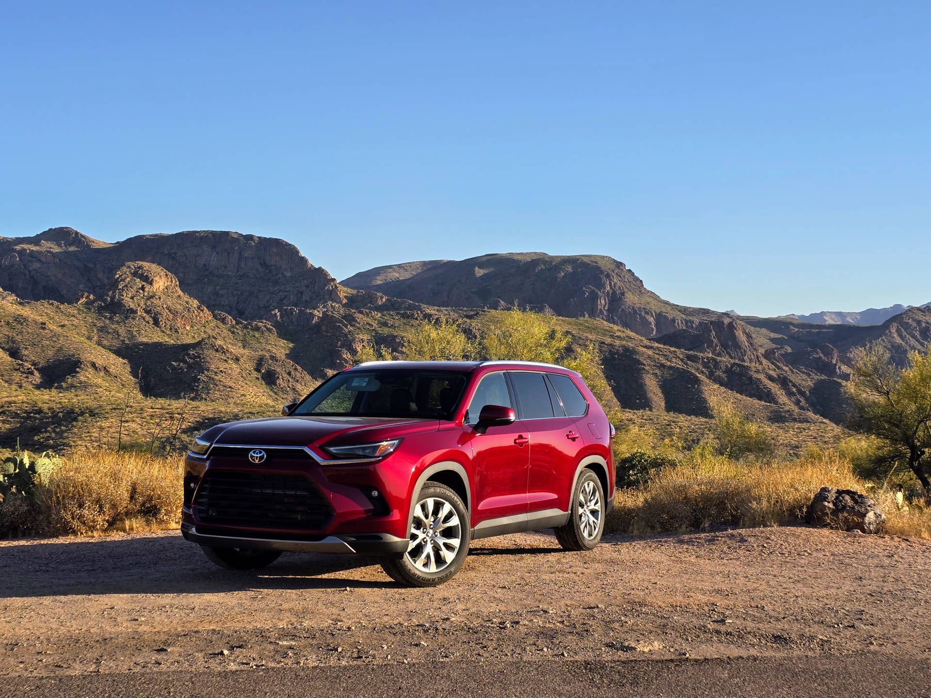 Lexus TX vs Toyota Grand Highlander Hybrid MAX - Toyota in a Tuxedo ...