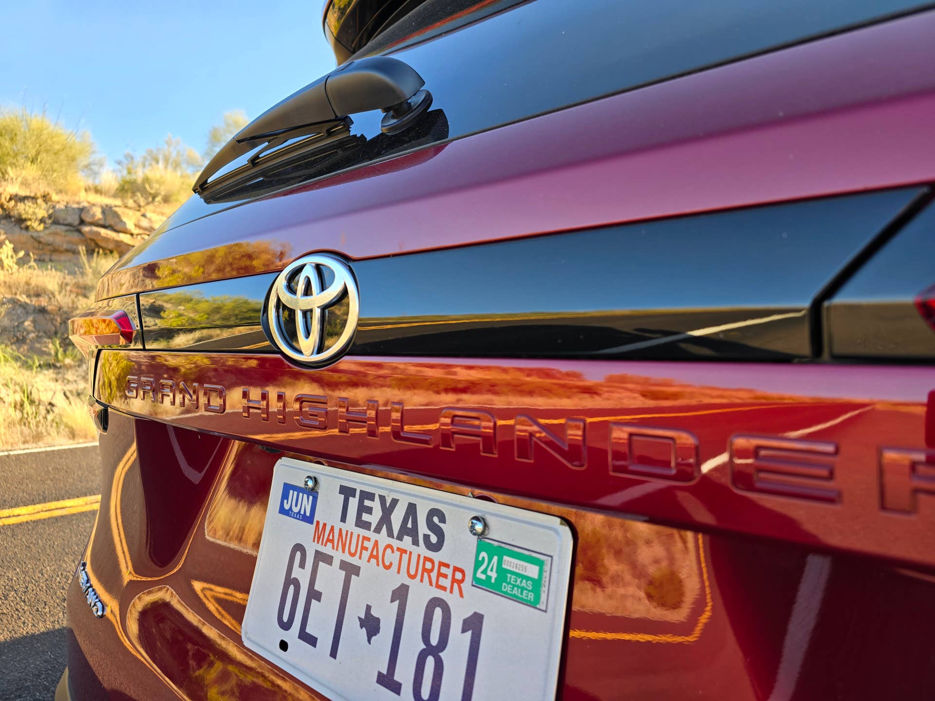 2024 Toyota Grand Highlander Hybrid Max review: A proverbial homerun ...