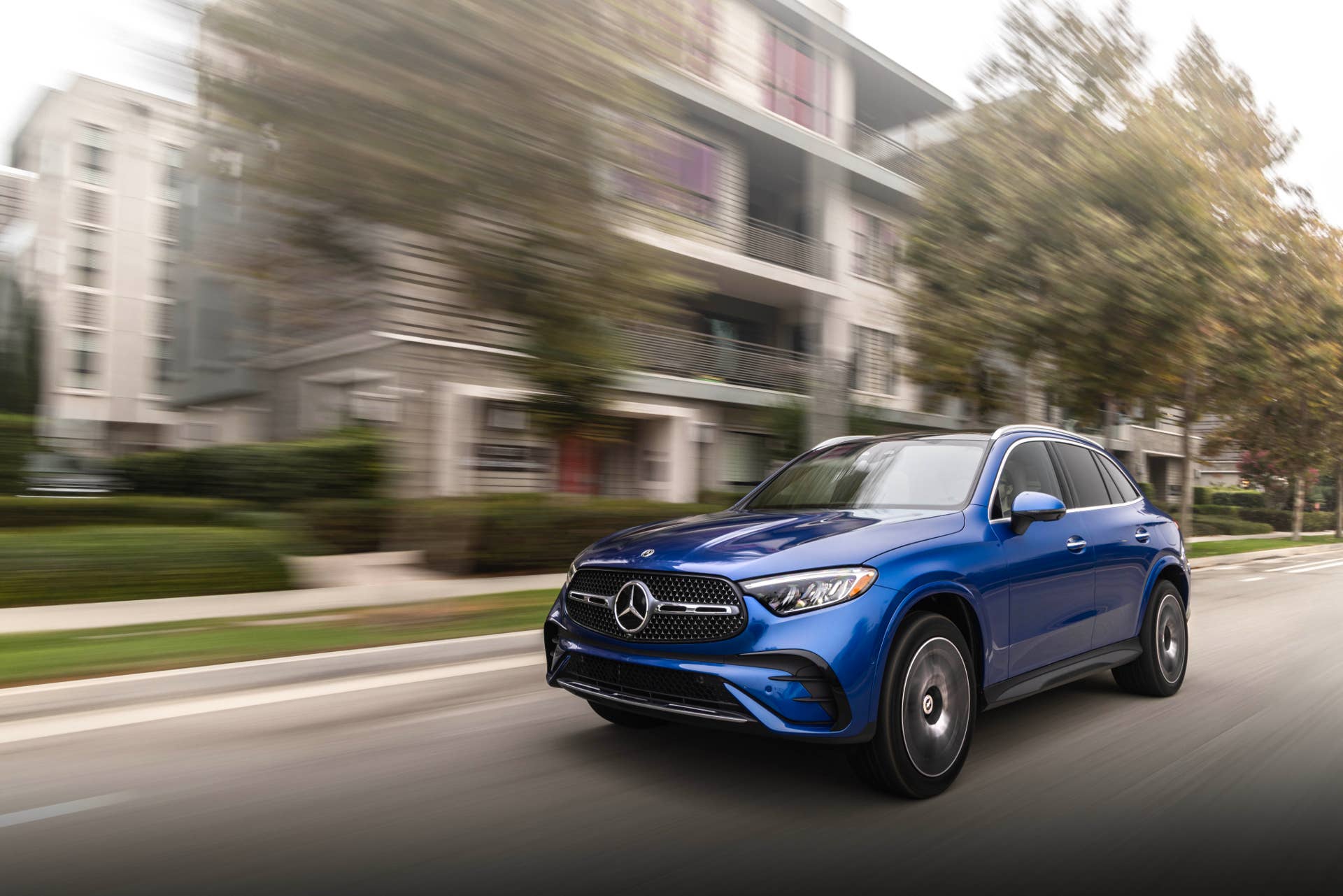 2025 Mercedes-Benz GLC PHEV review: the best plug-in SUV yet? - Autoblog