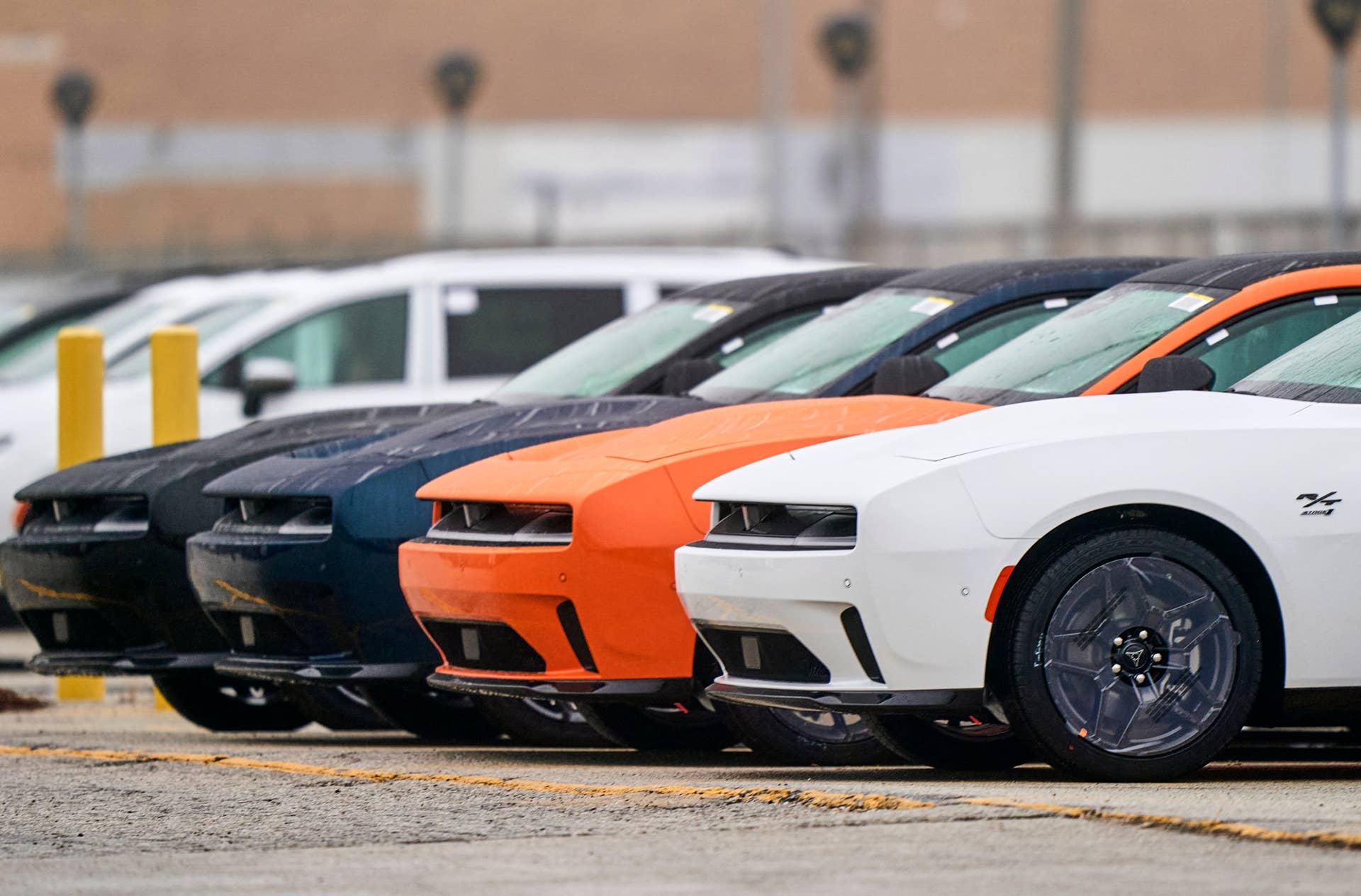 Gas Dodge Charger Outsells EV 7 to 1 as Stellantis EV Sales Collapse ...