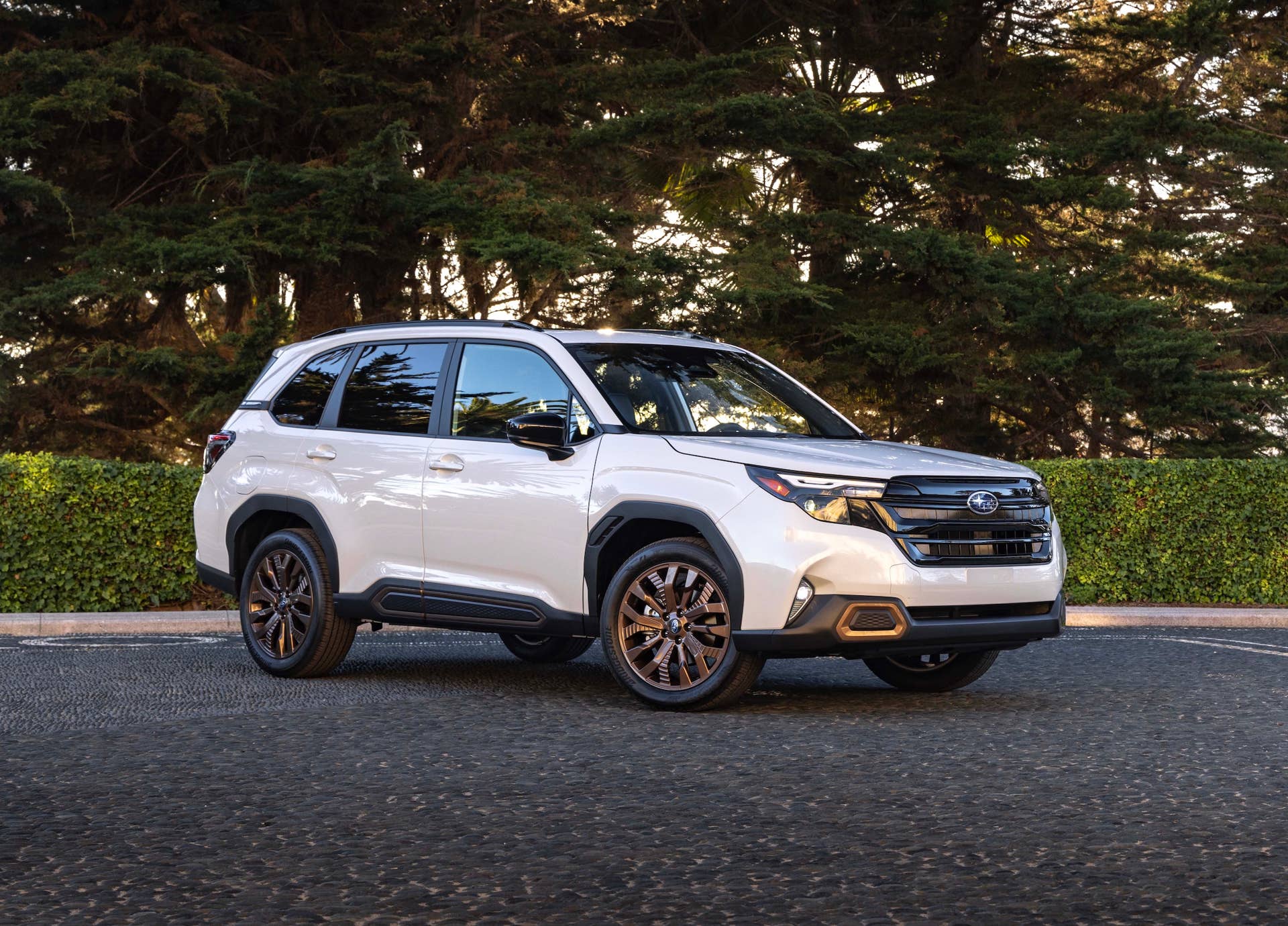 2025 Subaru Forester vs. Mazda CX‑50: 5 Important Differences - Autoblog