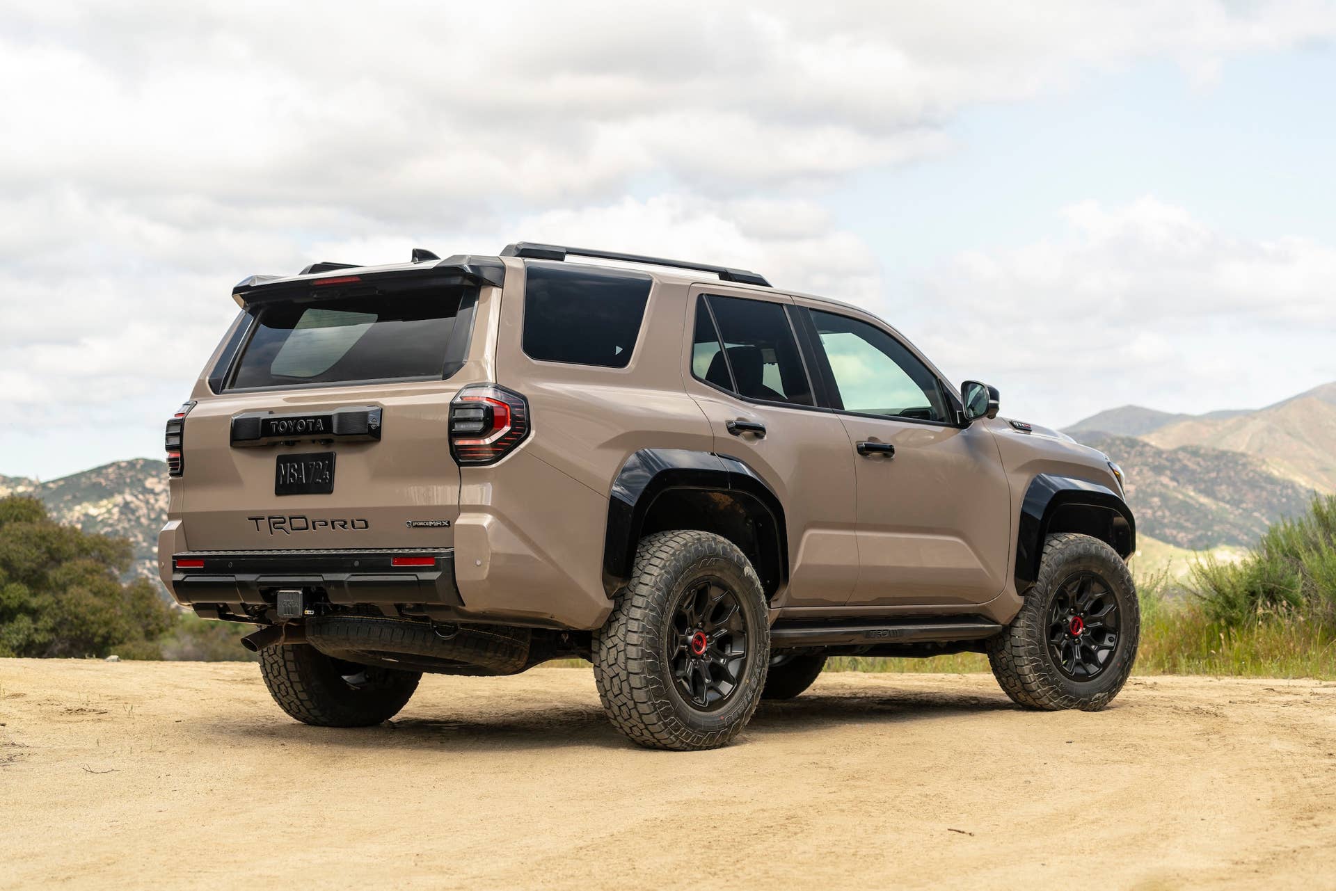 The most reliable new midsize SUVs in 2025 - Autoblog