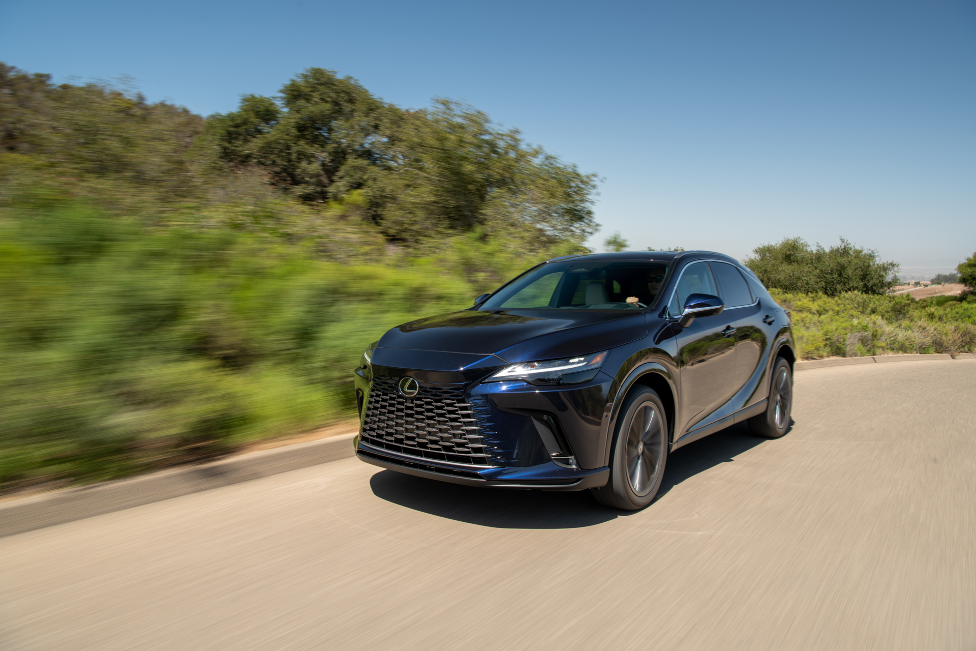 Report: Lexus Isn't Cool With Younger Car Buyers - Autoblog