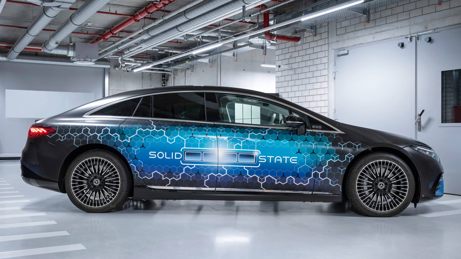China Just Defined What “Solid-State” Batteries Are—Before Anyone Else ...