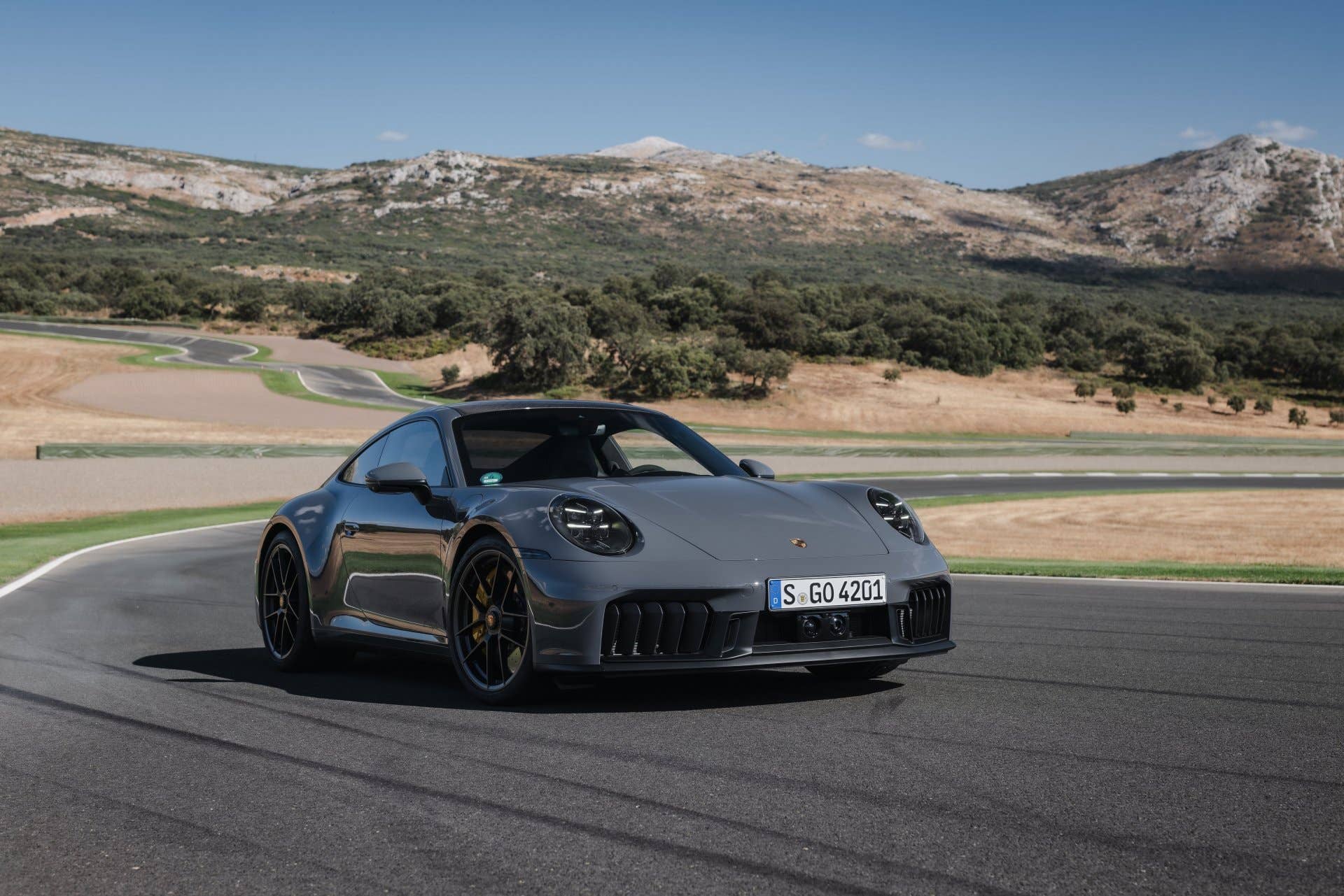 Porsche Raises Delivery Fees and Prices on Most 911 Models - Autoblog