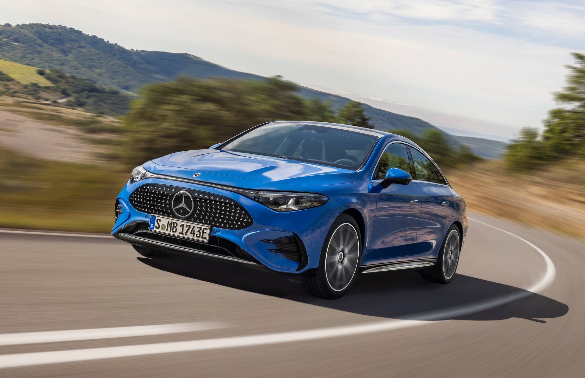 All New 2026 Mercedes-Benz CLA Debuts in EV and Hybrid Versions for an ...