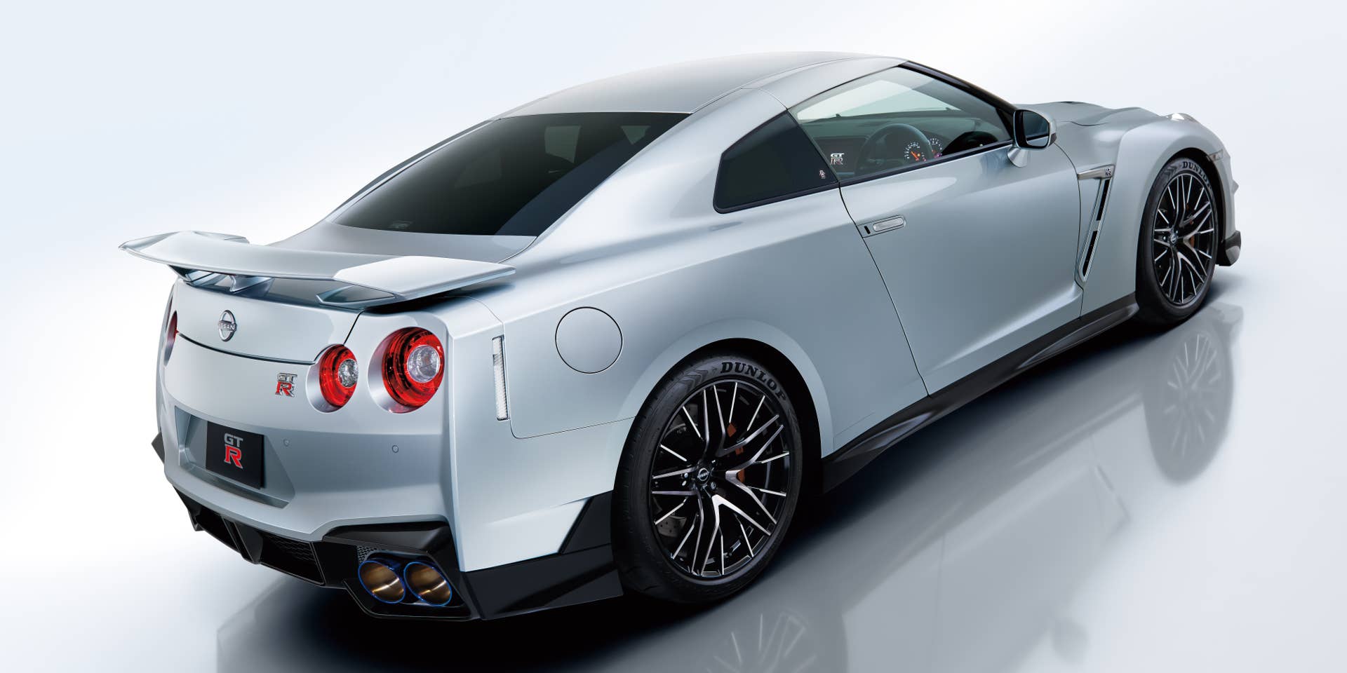 NISMO Comes Up With One Last Upgrade for Every GT-R R35 Ever Built ...