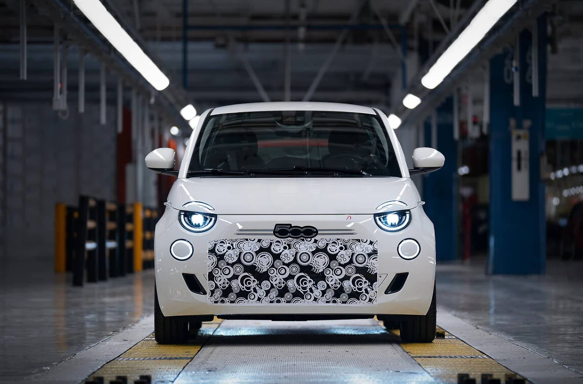 Fiat's New Hybrid 500 Will Get a Manual Transmission - Autoblog