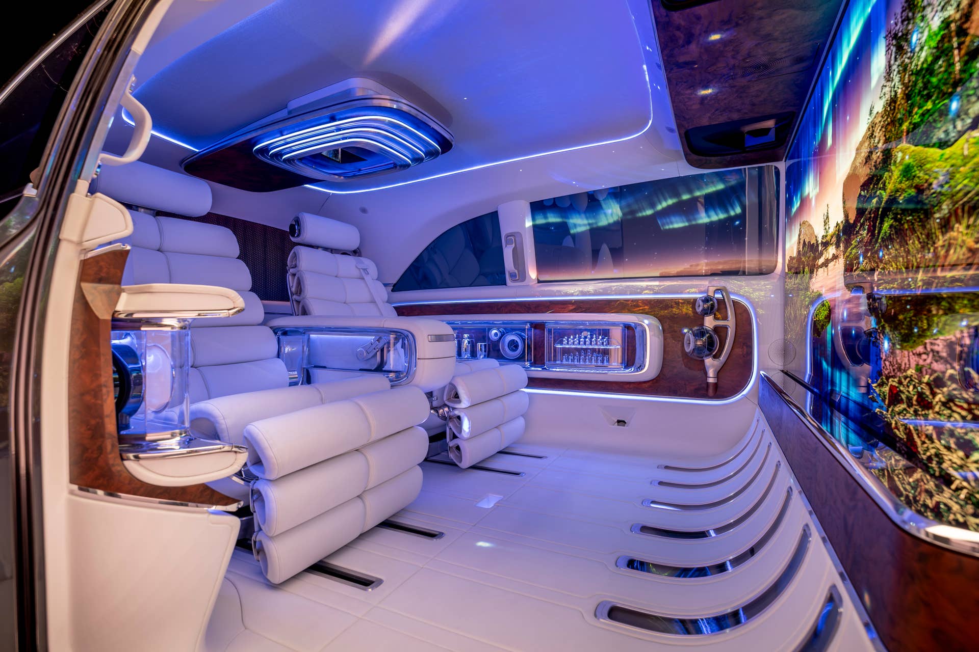 Mercedes-Benz's Vision V Concept Car is a Luxurious, Futuristic ...