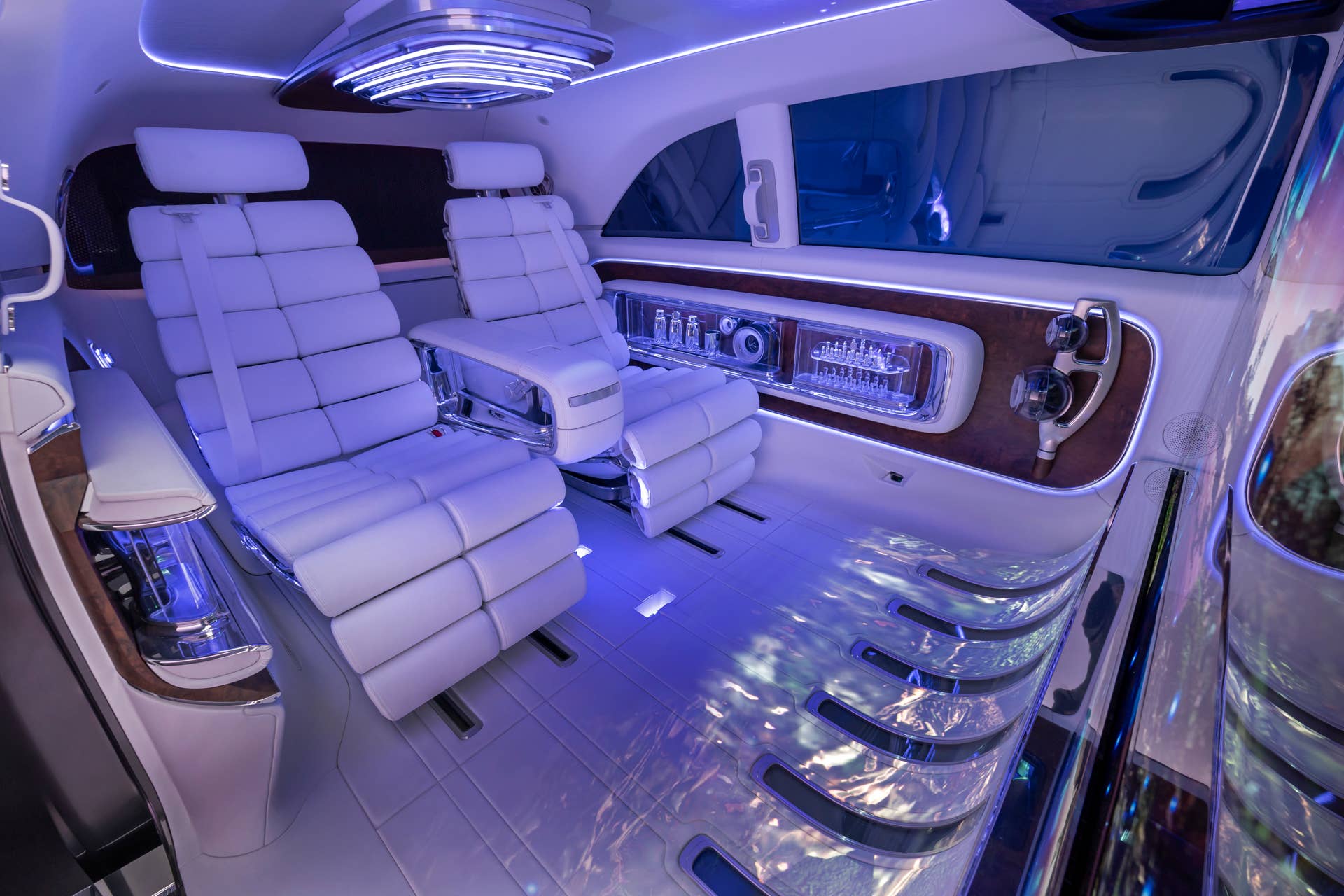 Mercedes-Benz's Vision V Concept Car is a Luxurious, Futuristic ...