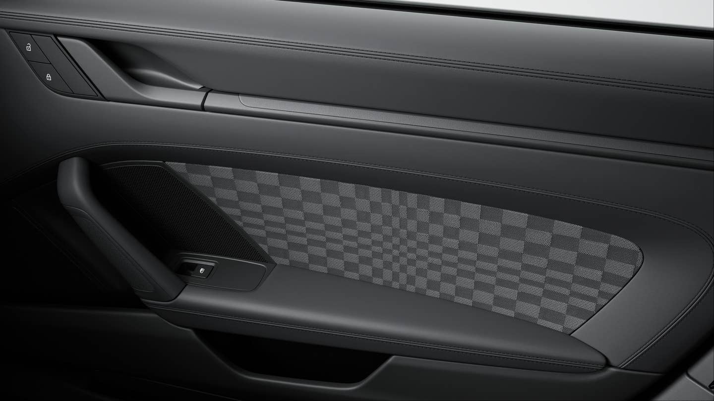 Porsche Re-Introduces Its Funky ‘Pasha’ Interior for the 2026 911 ...