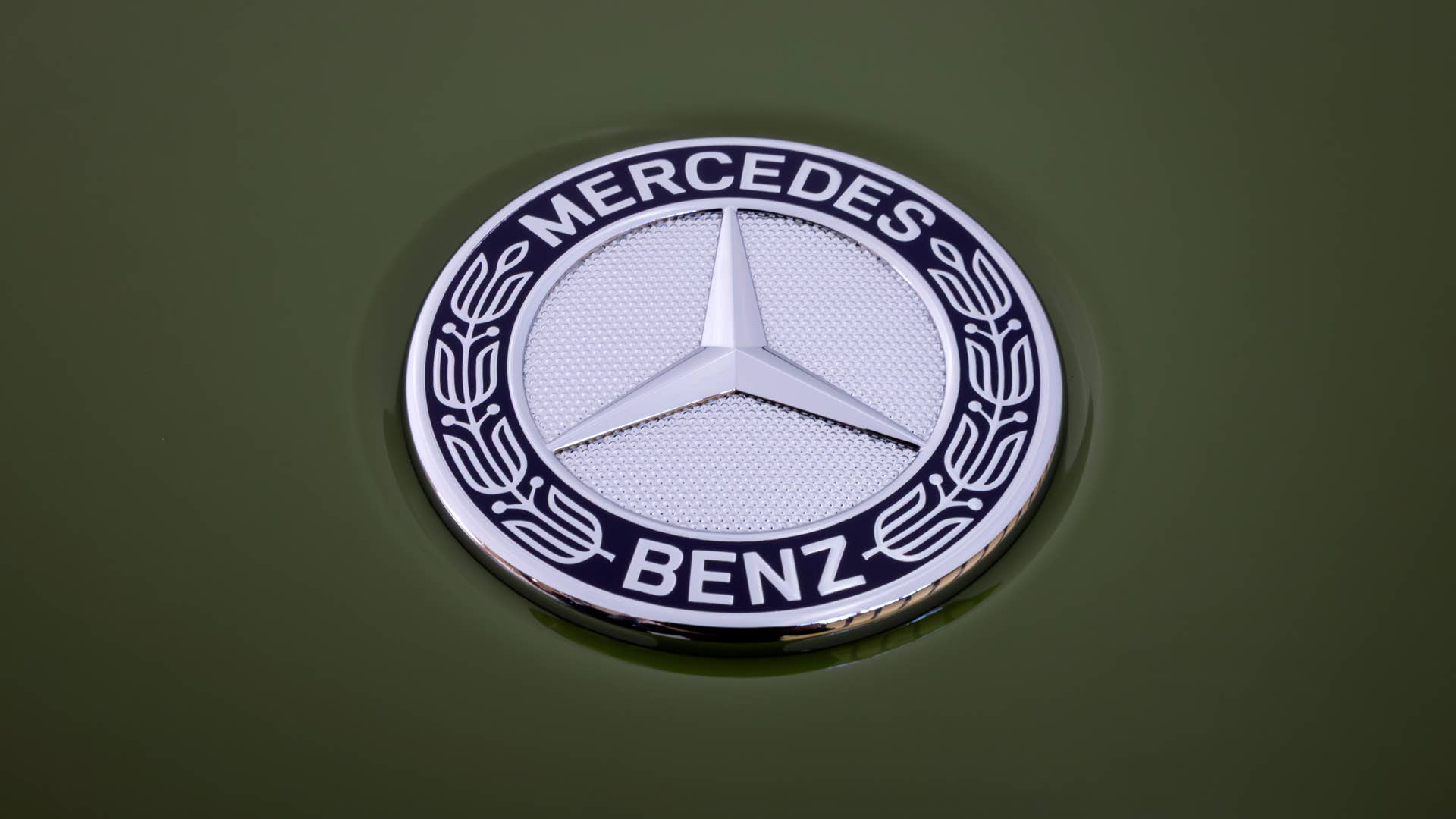 Mercedes Backtracks: Baby G-Class Will Offer Gas After All - Autoblog