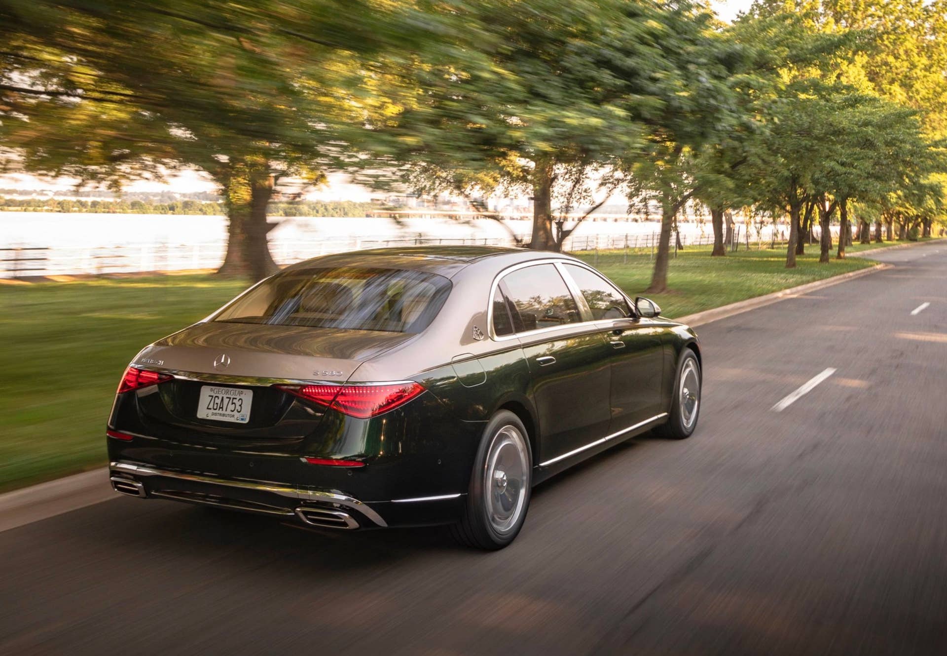 Mercedes' Most Expensive Car Is A Luxury Masterpiece - Autoblog