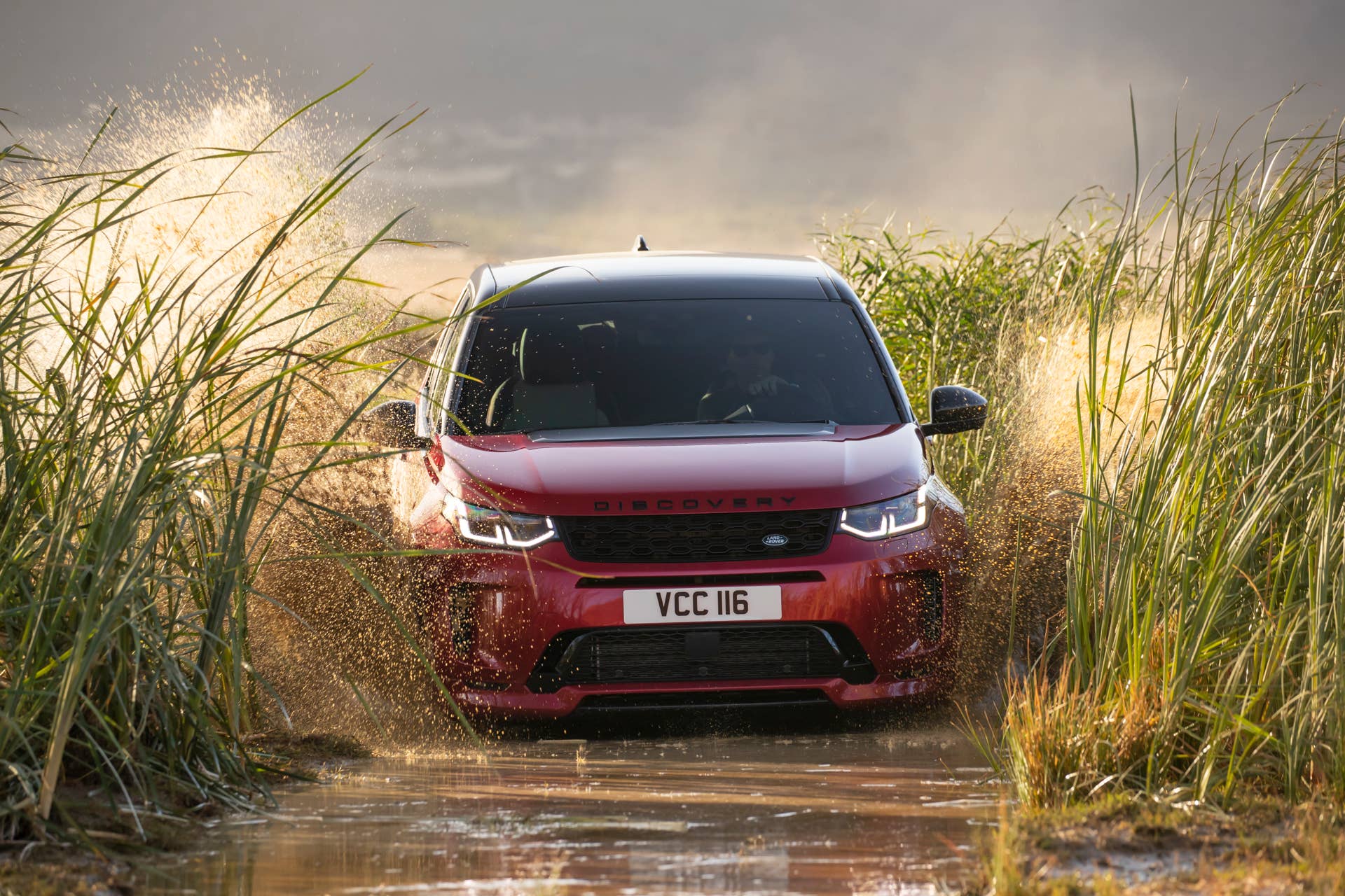 2026 Land Rover Discovery Sport Revealed With New Landmark Edition ...