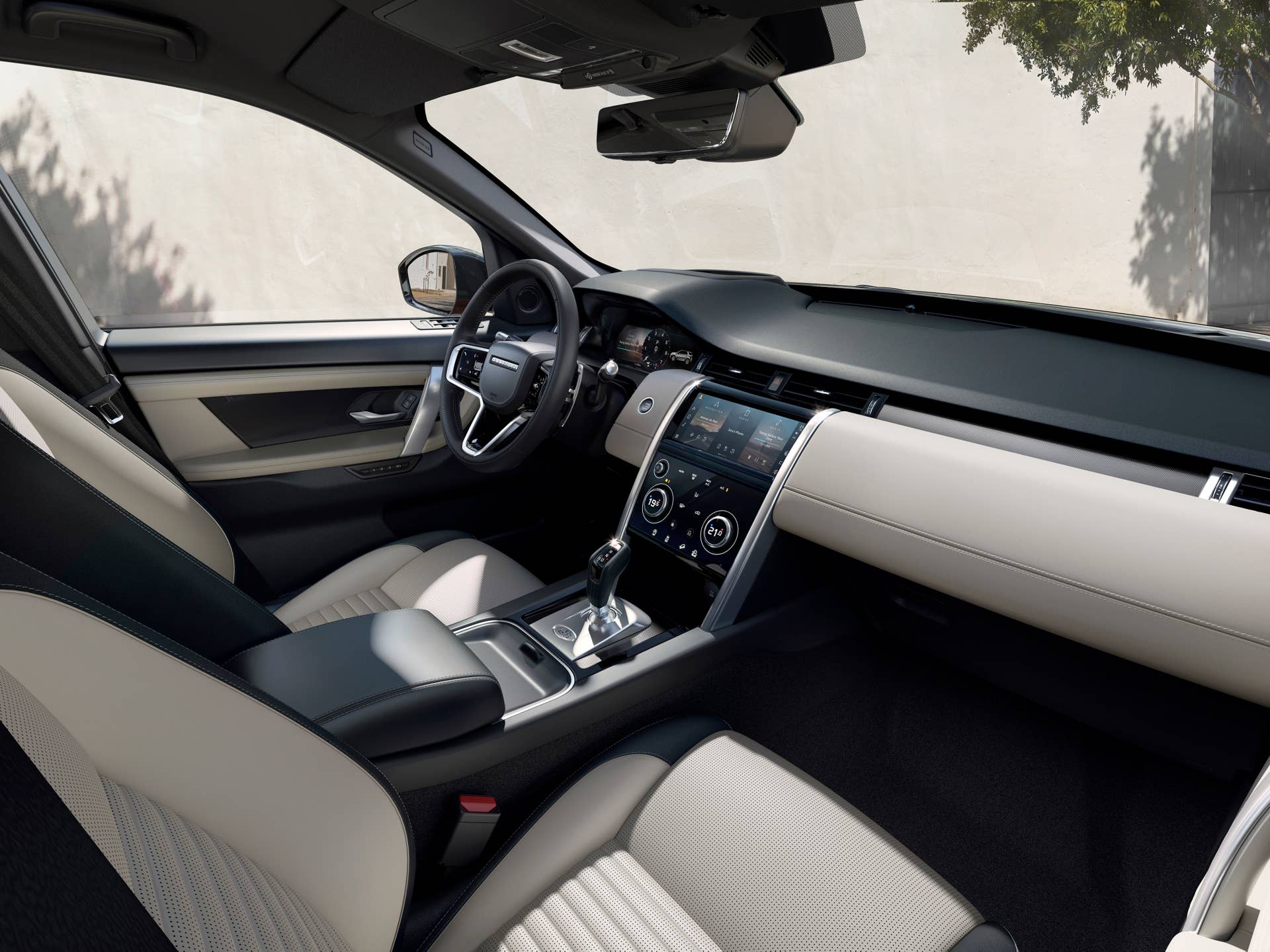 2026 Land Rover Discovery Sport Revealed With New Landmark Edition ...