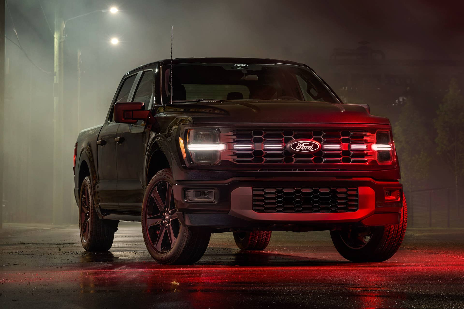 The 2025 Ford F-150 Lobo Marks the Return of the Factory Street Truck ...