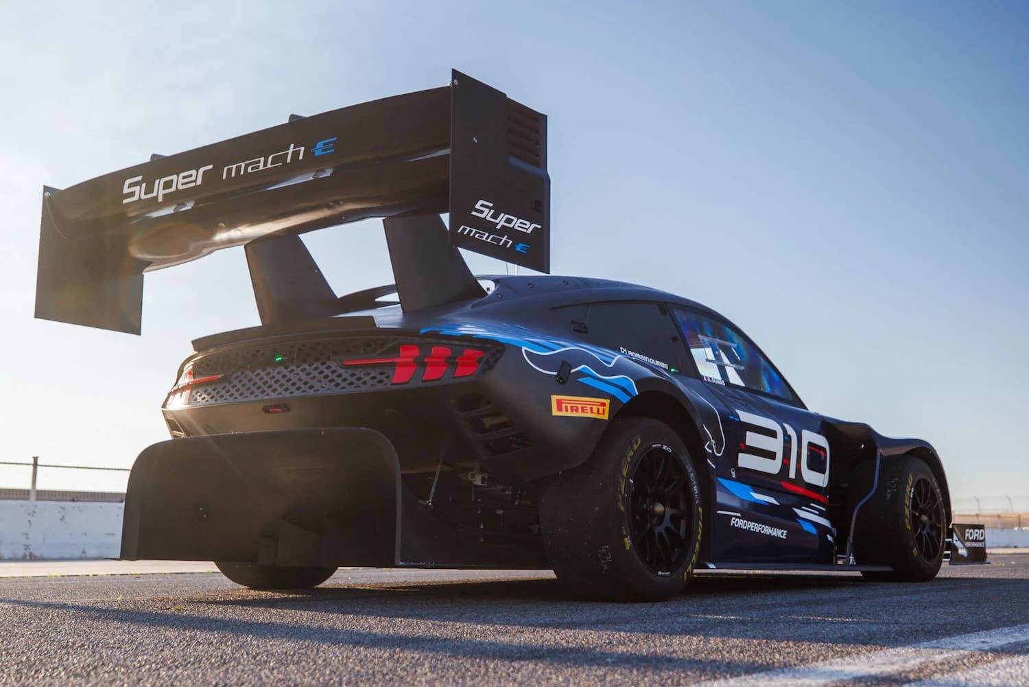 Ford’s Super Mustang Mach-E Looks Unstoppable at Pikes Peak - Autoblog