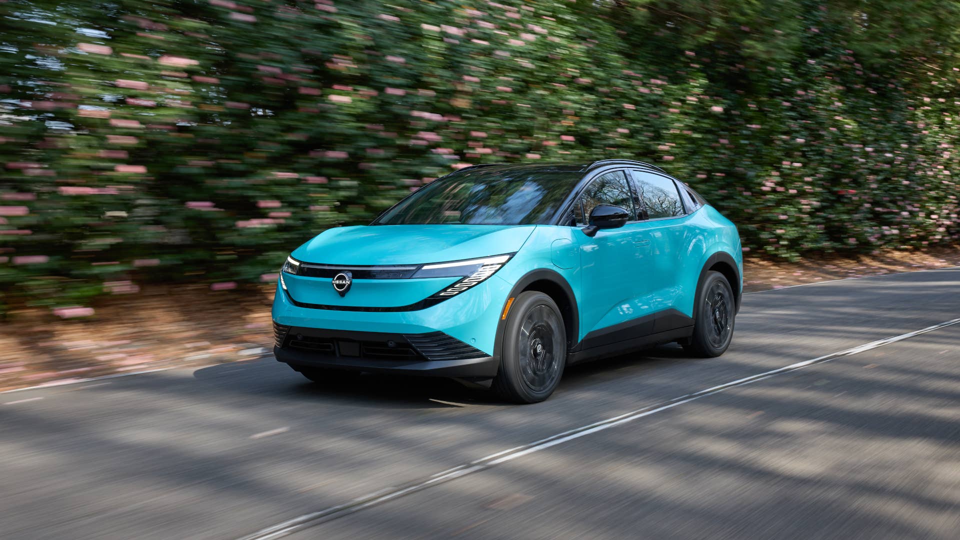 Nissan Leaf Is Already in Trouble Before It Even Arrives - Autoblog