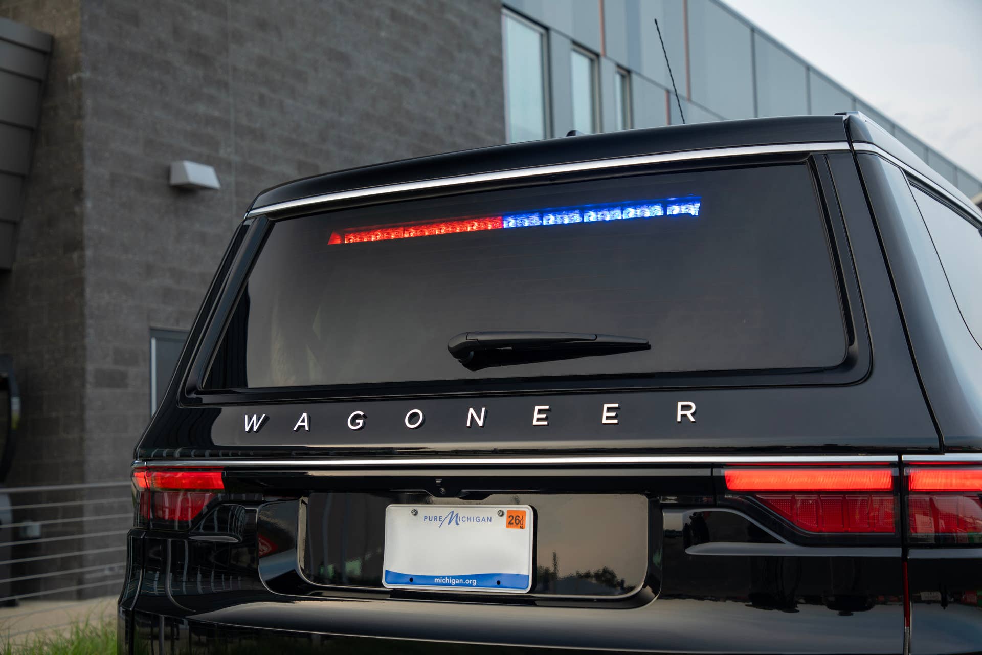 New Jeep Wagoneer COV Shoots For Ford’s Cop Car Crown - Autoblog