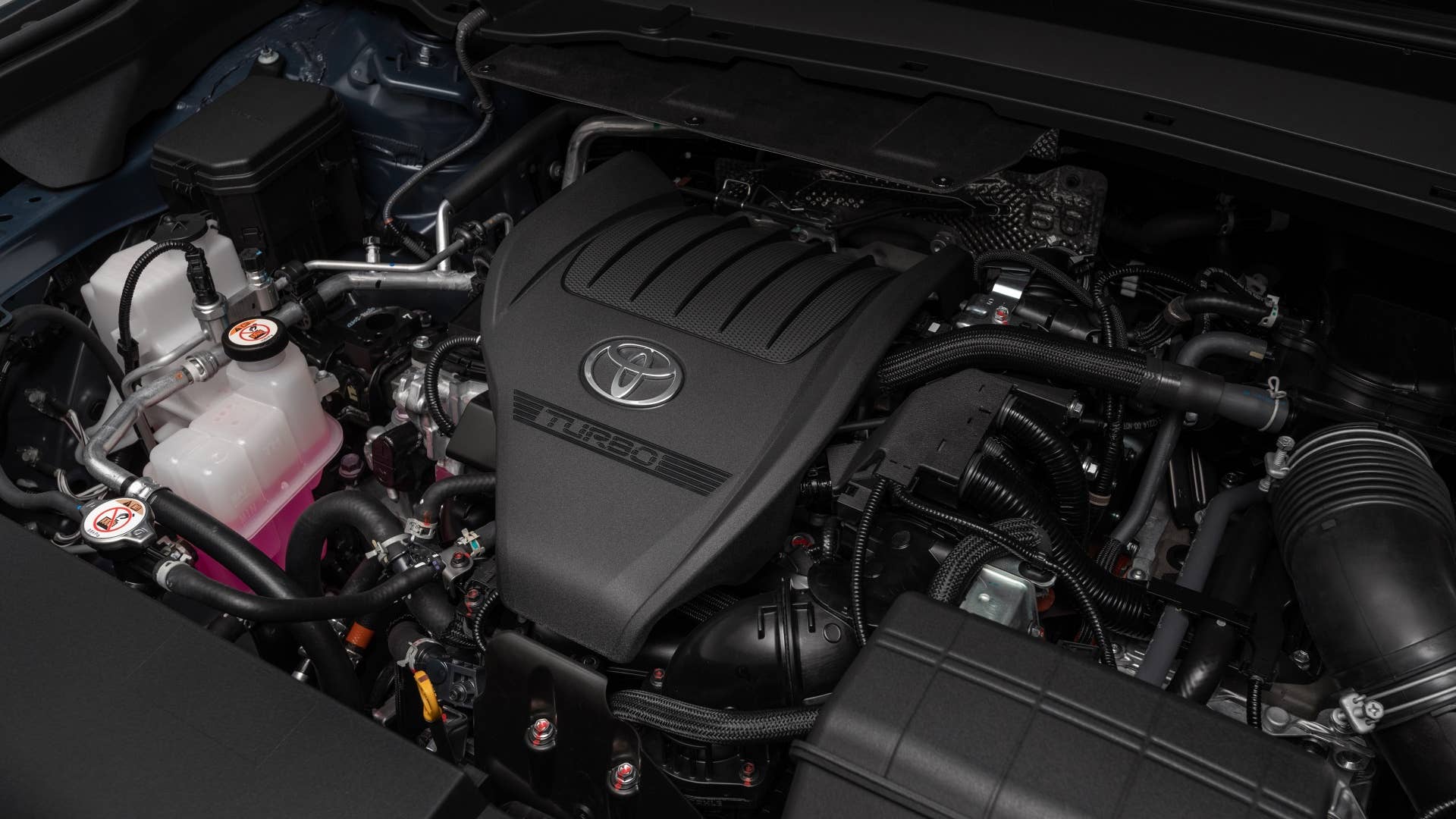 2026 Toyota Highlander vs. 2026 Toyota Grand Highlander: 5 Major ...