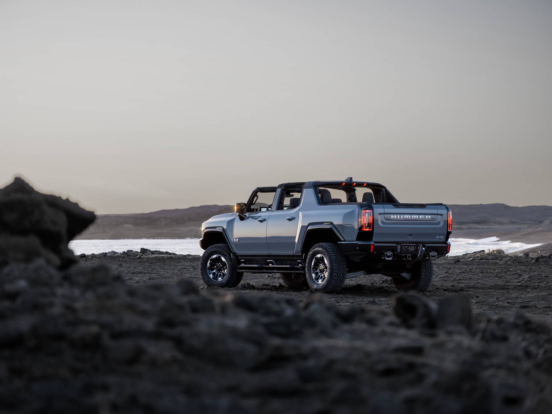 2025 GMC Hummer EV 2X: Is It Worth $99,045? My In-Depth Guide to Its ...