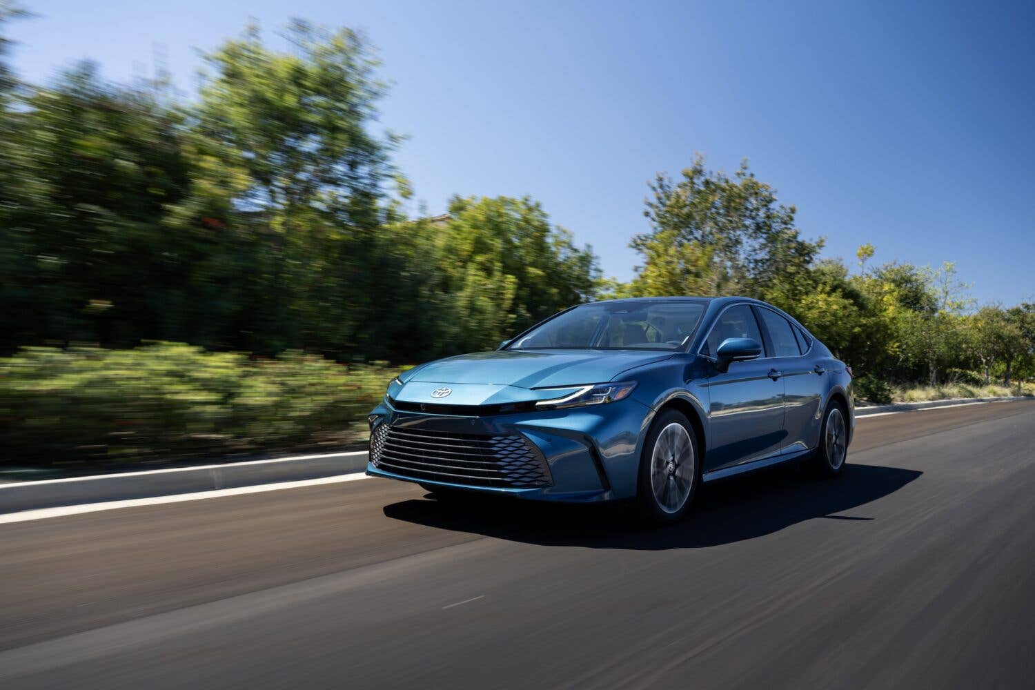 I Drove the 2025 Toyota Camry XLE. Here's My Brutally Honest Review ...
