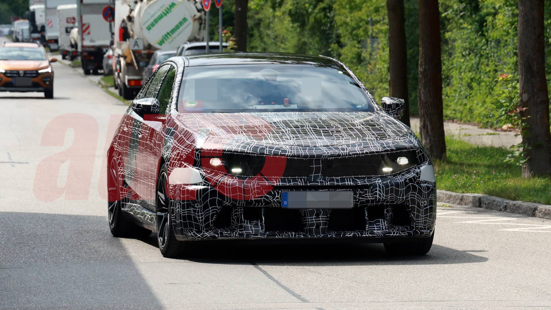 2027 BMW M5 LCI Spied With Cleaner Neue Klasse Looks - Autoblog