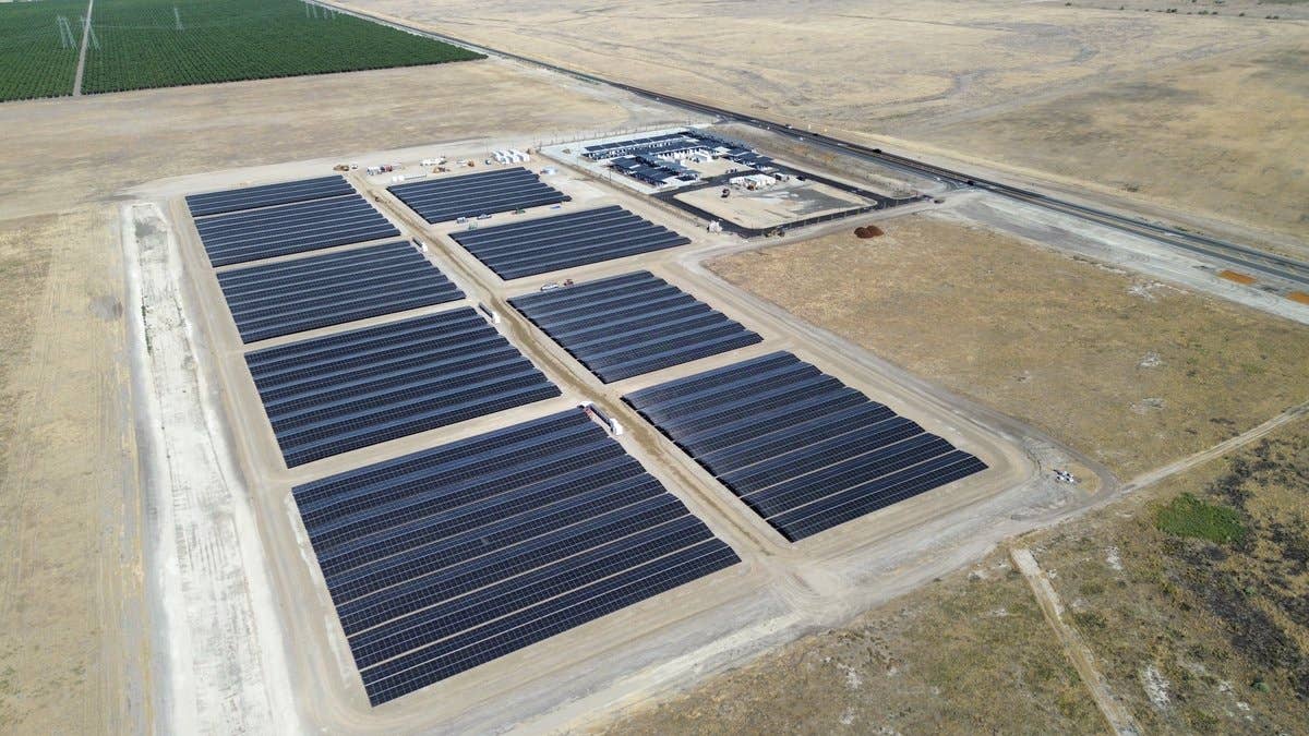 Tesla Opens Massive Off-Grid Supercharger Oasis in California - Autoblog