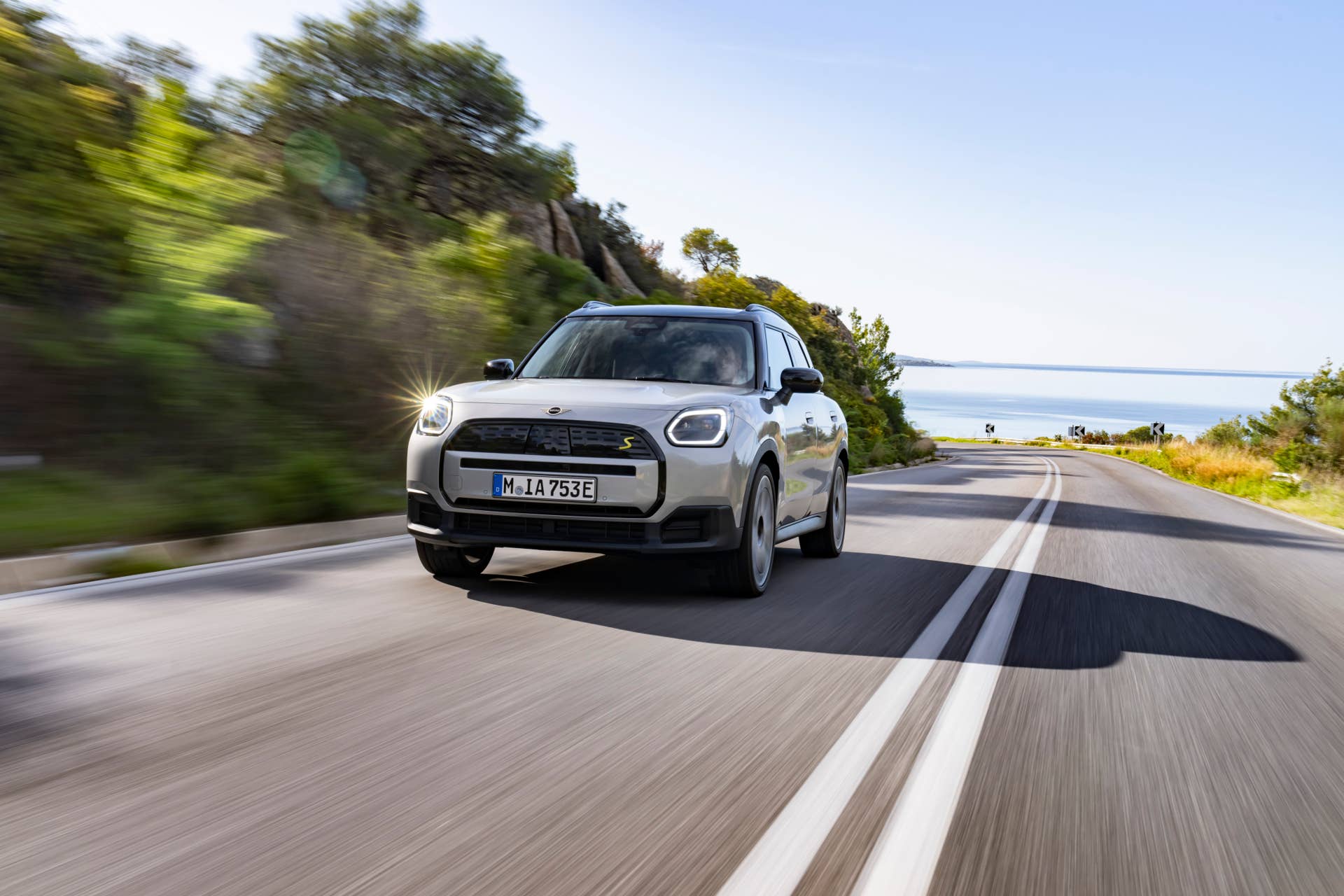 MINI Drops Impressive 2025 Countryman Lease Deals for September - Autoblog