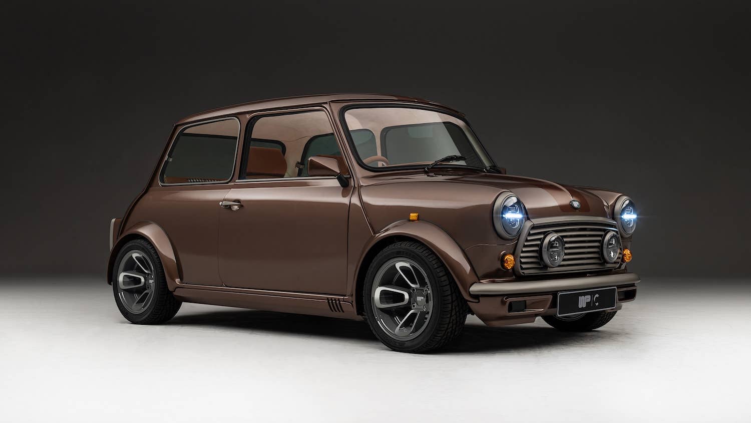 Legendary Jaguar Designer Reinvents the Classic Mini - Autoblog
