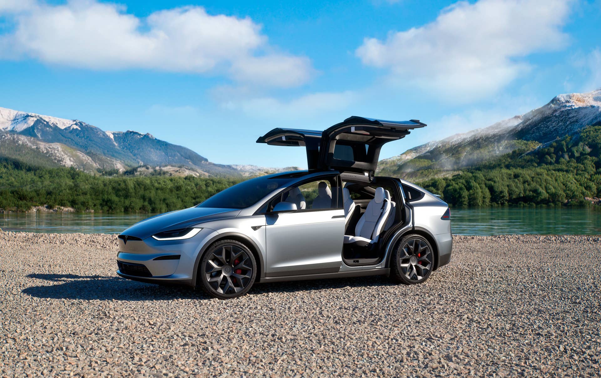 Tesla Quietly Cut 400 Pounds From the New Model X — Here’s How - Autoblog