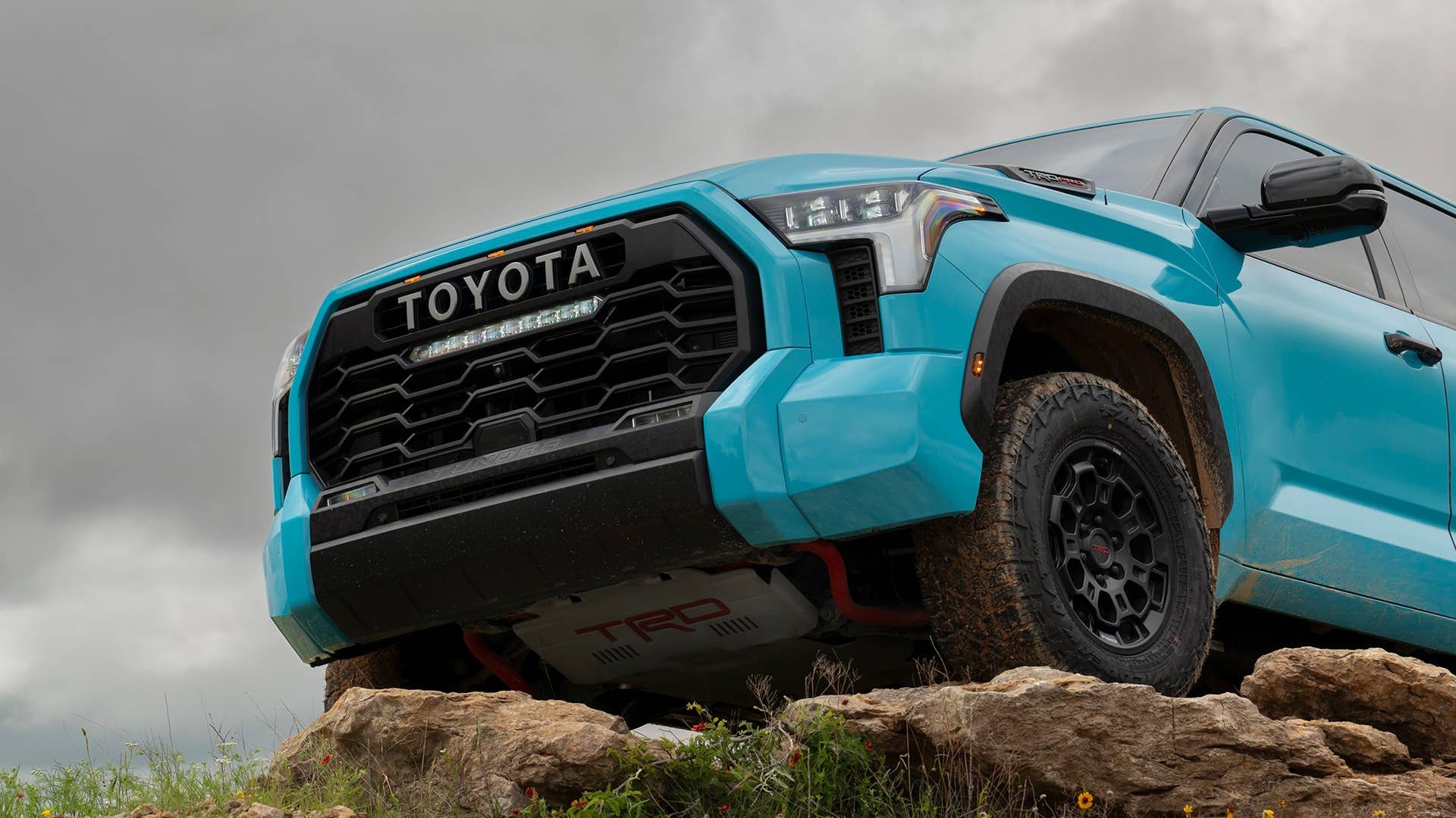 Toyota Must Fix 400,000 Tundra, Sequoia, And Tacoma Vehicles In Two ...