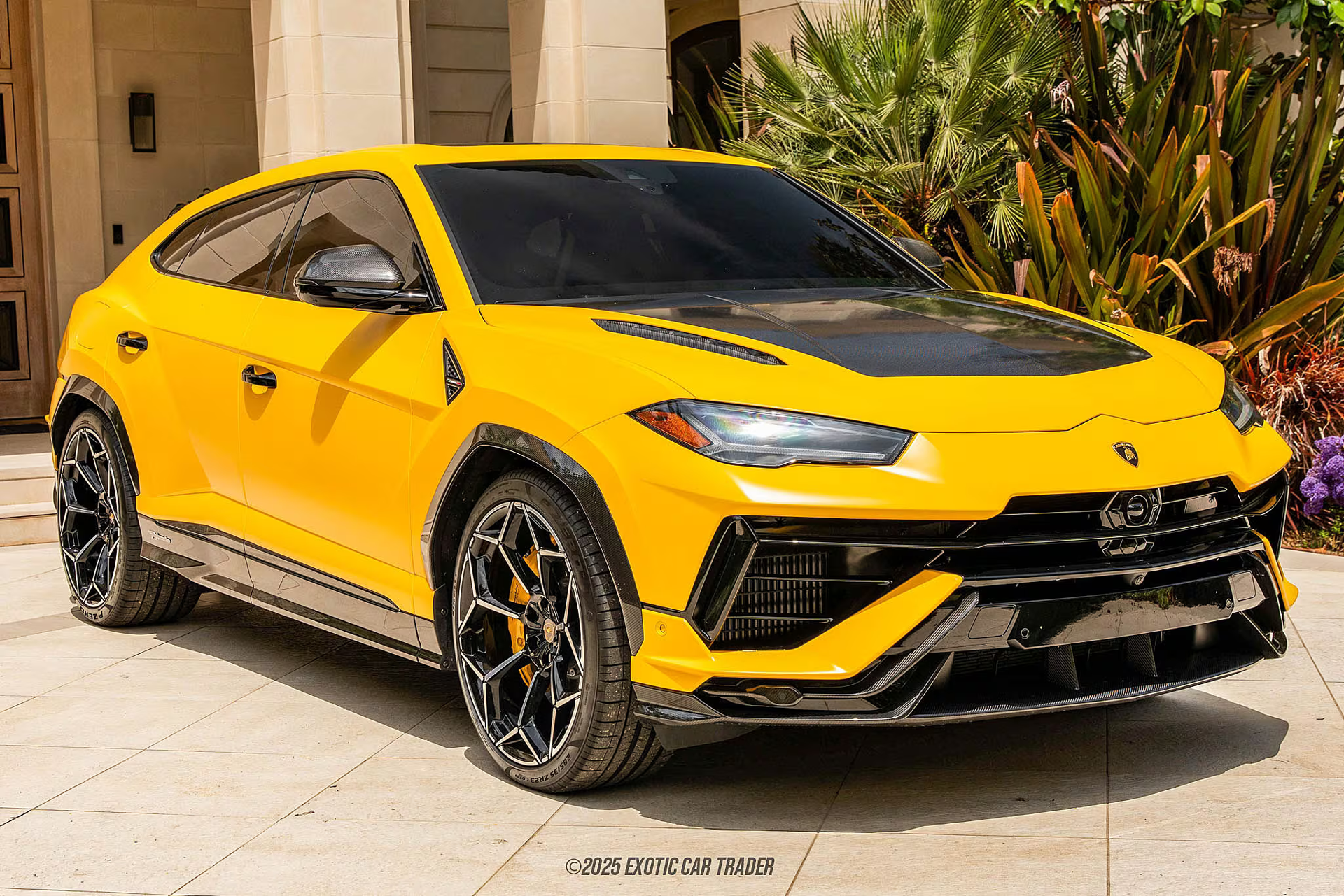 2024 Lamborghini Urus Performance For Sale With Under 1,000 Miles ...