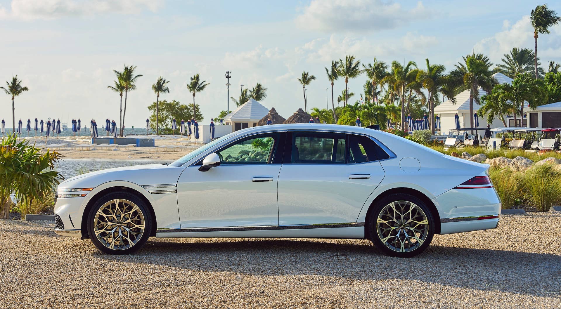 I Drive the Genesis G90 3.5T Prestige Black AWD and Mercedes-Benz S ...