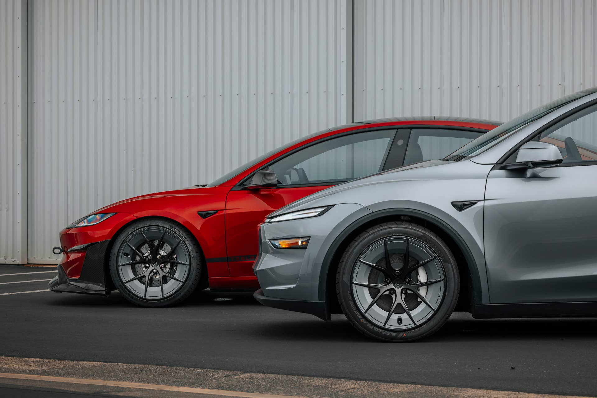Tesla Drivers Can Now Purchase 'Indestructible' Wheels - Autoblog