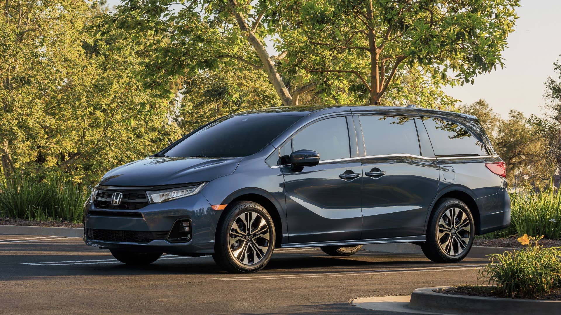 I Drove the 2025 Honda Odyssey, Here Is My Honest Review - Autoblog