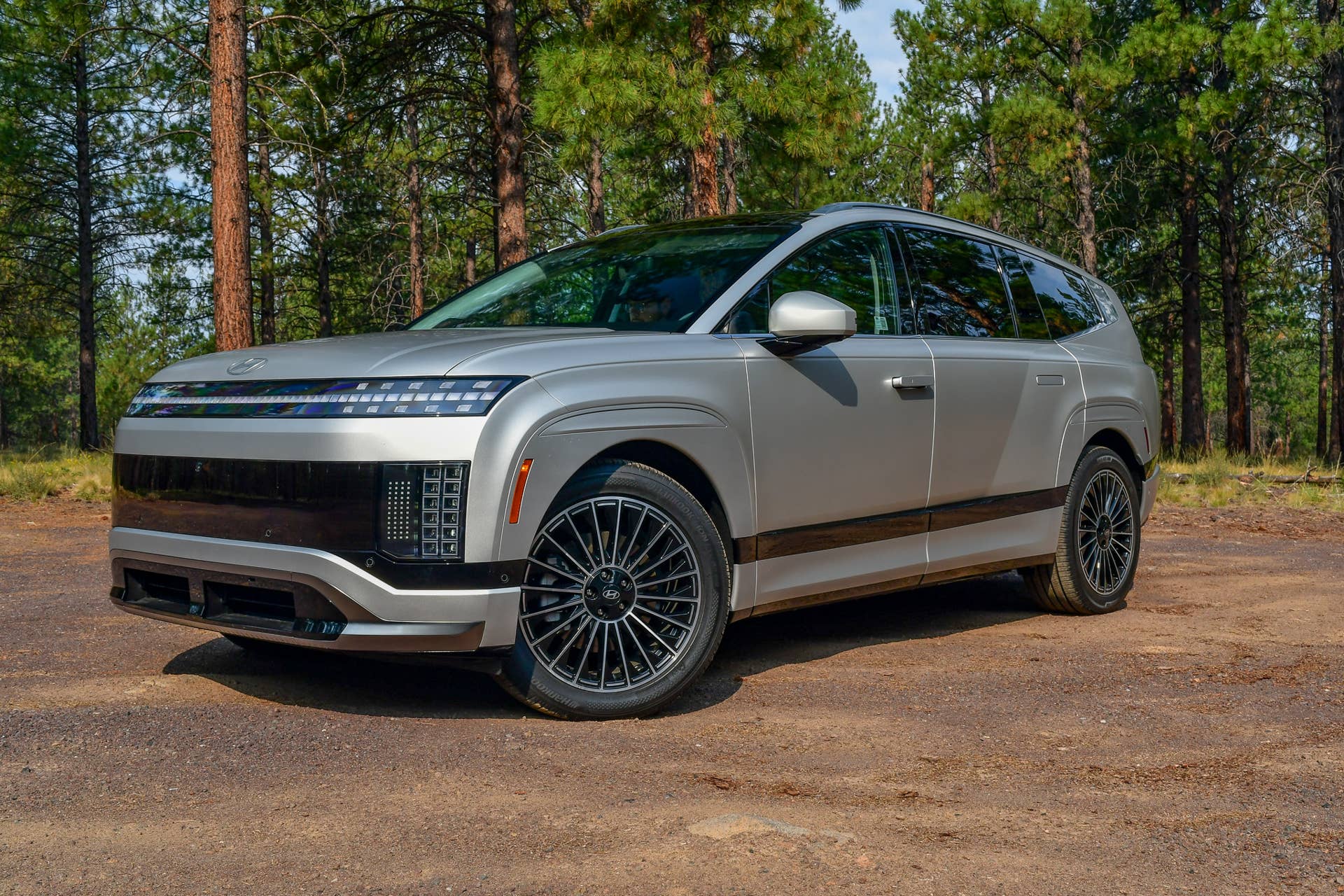 The Top New Three-Row SUVs I'd Recommend to Families, As a Parent ...