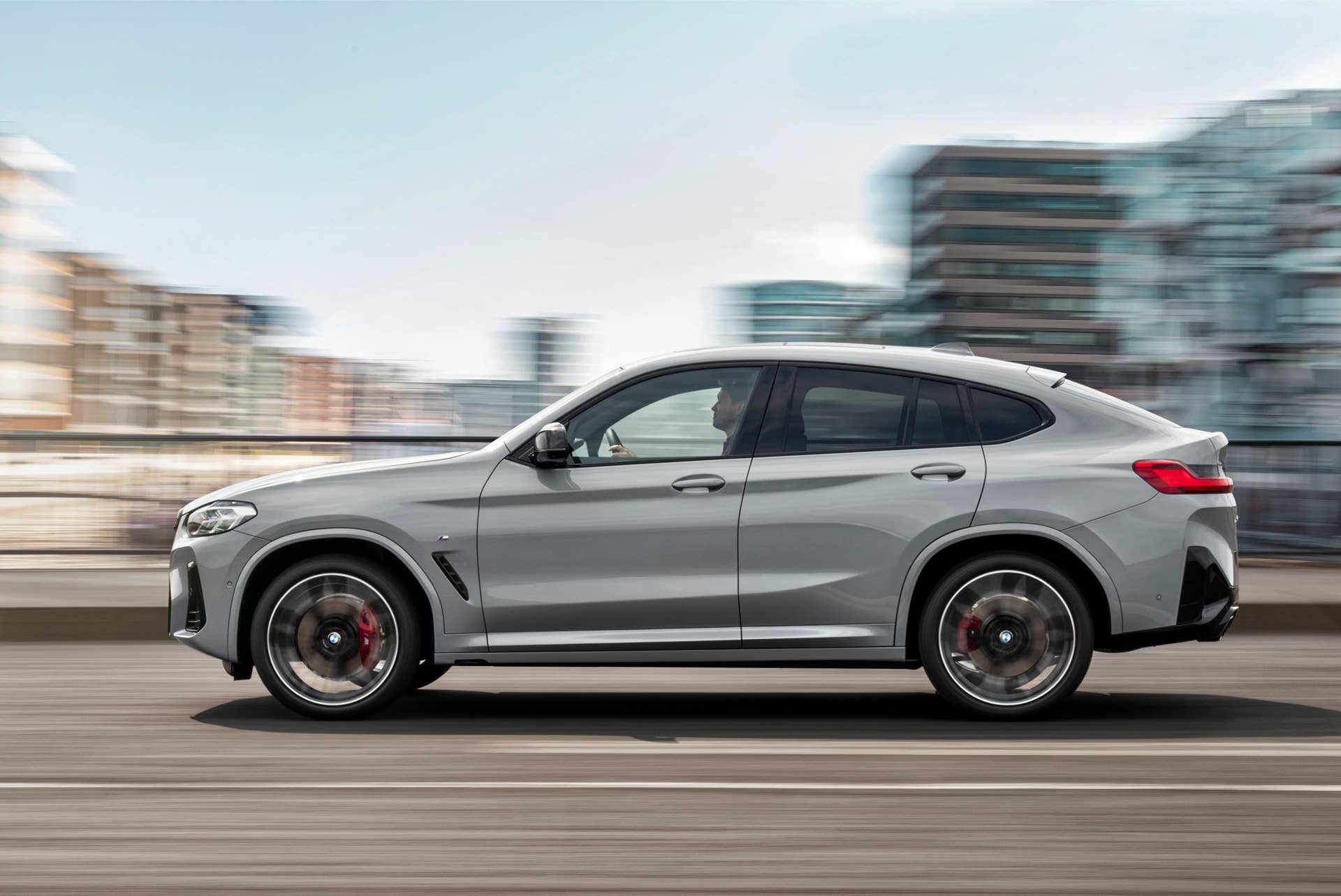 Attractive 2025 BMW X4 Lease Deals are Still Live This November - Autoblog