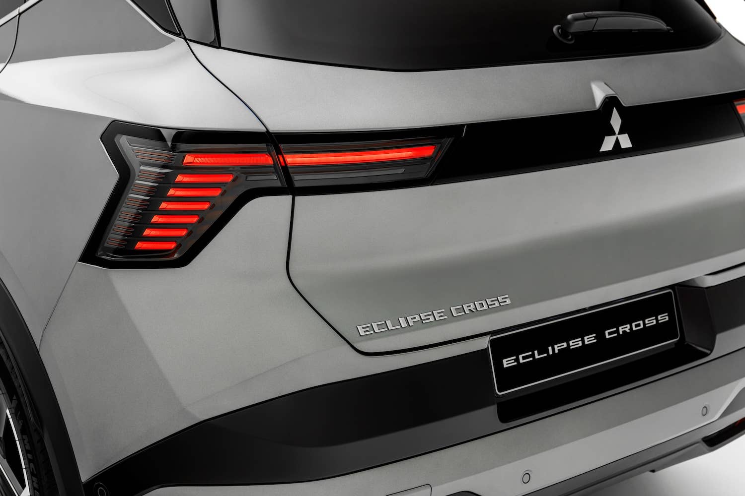 The Eclipse Cross EV: Mitsubishi’s French Connection Could Sneak ...