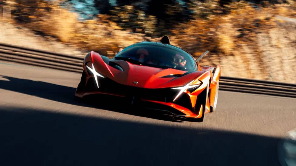 Only 10 Will Ever Exist: 7 Apollo Evo Features You Need to See - Autoblog