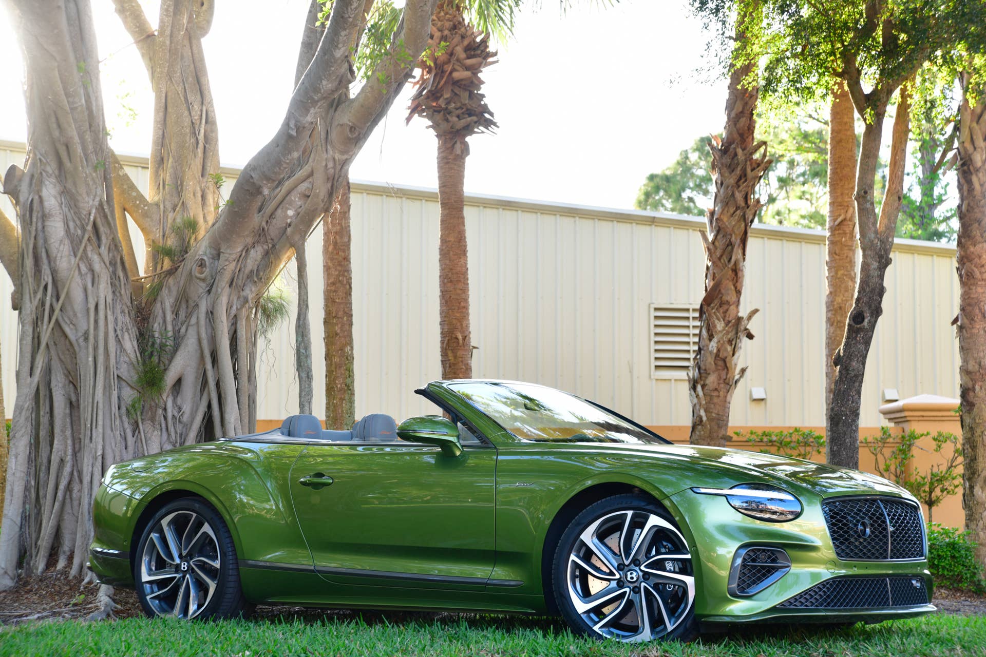 Bentley Dealers Drop Impressive 2025 Continental Lease Deals for ...