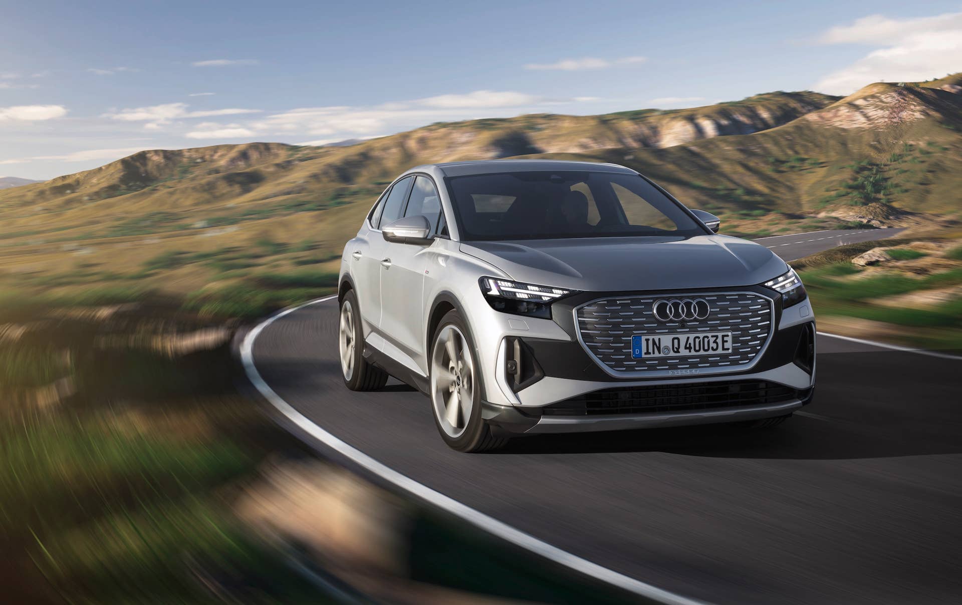 Audi Drops Luxurious 2025 Q4 Sportback e-tron Lease Deal For October ...