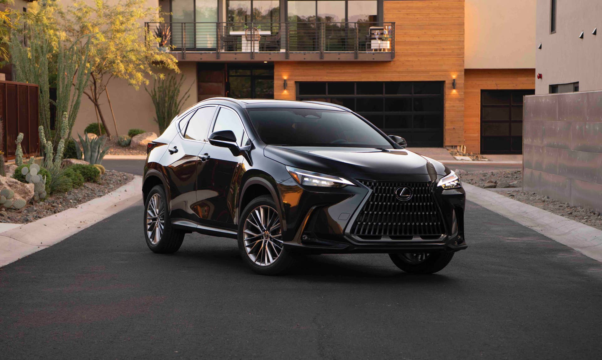 Lexus NX Vs. RX: Specs, Size, and Performance Compared - Autoblog