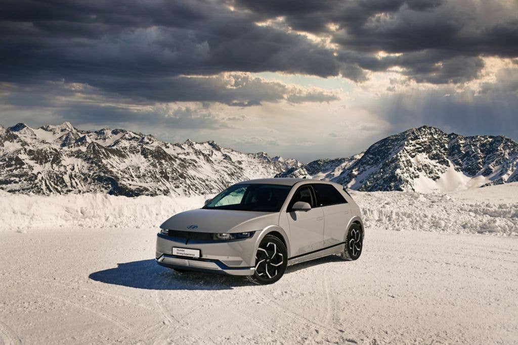 Hyundai Offers Massive Ioniq 5 Lease Incentives Starting At $249/mo for ...